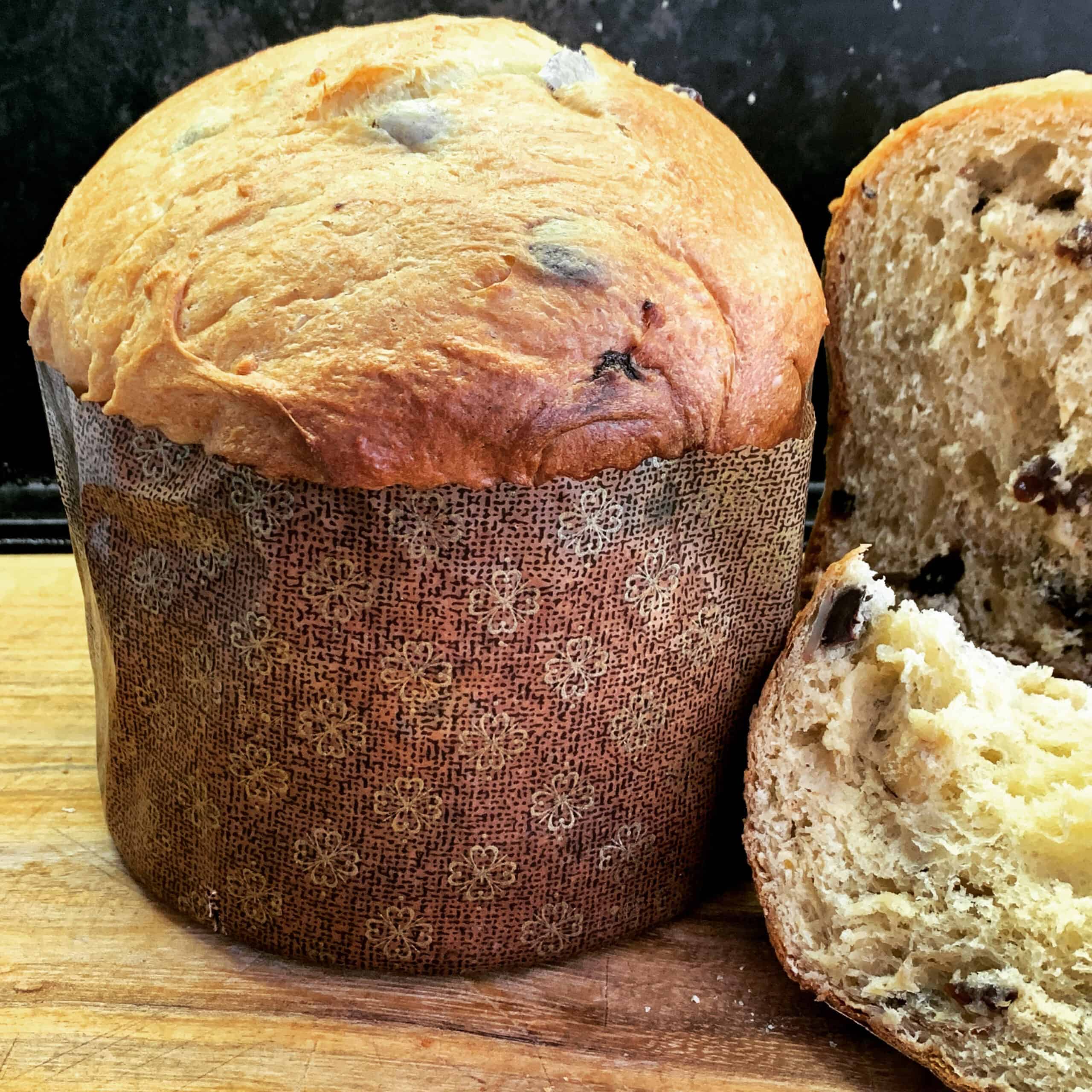 Italian Panettone (Giorilli panettone) - Feeling Foodish