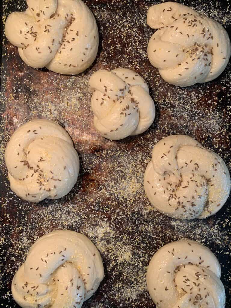 Kimmelweck Rolls (Hard Rolls) - Feeling Foodish
