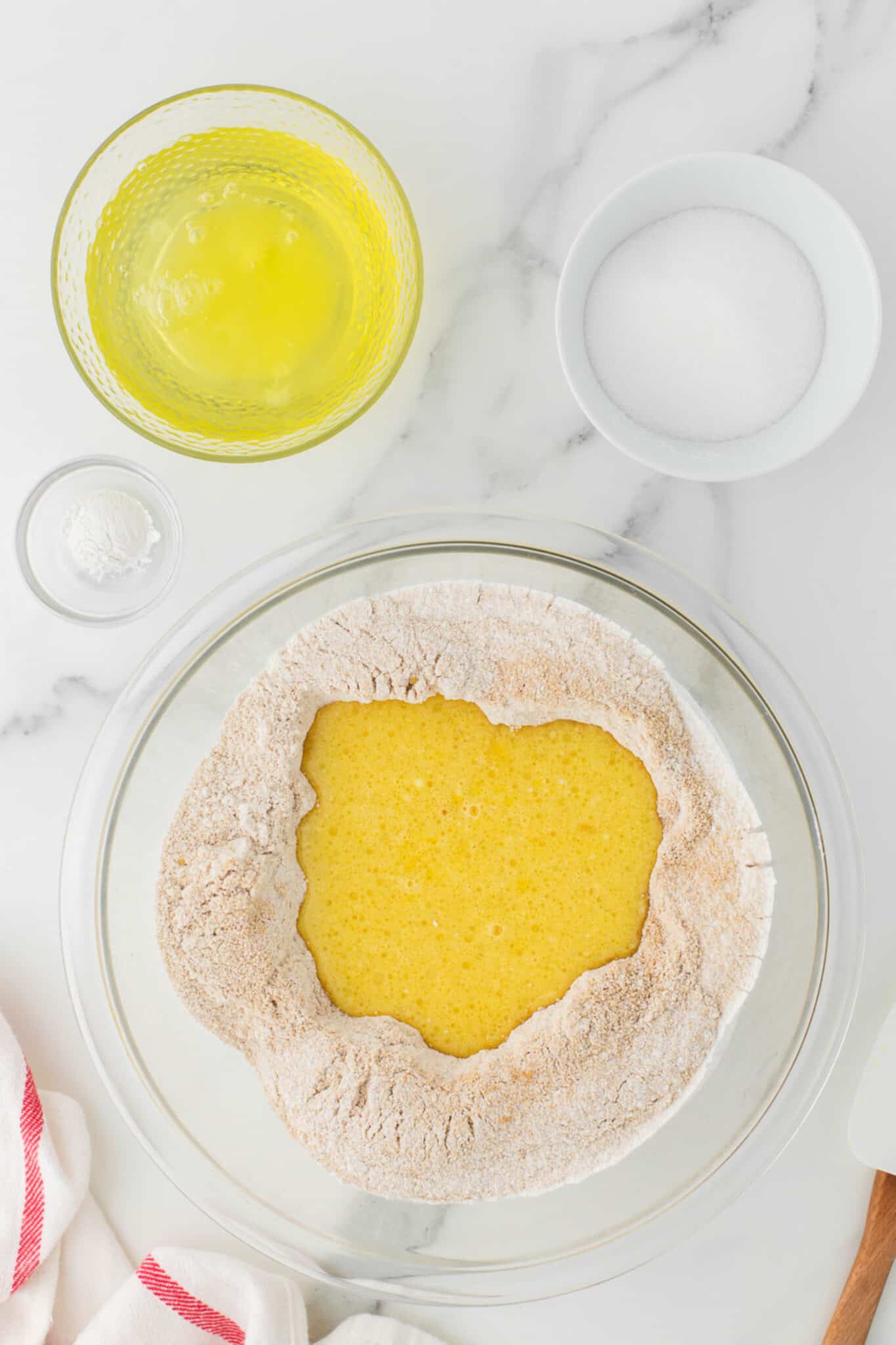 Italian Strawberry Cassata Cake - Feeling Foodish