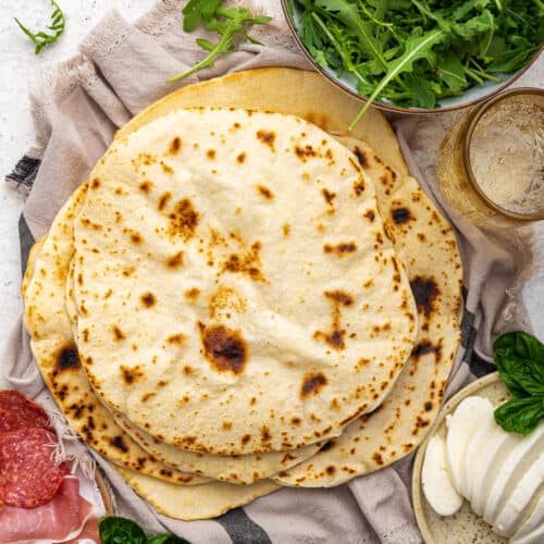 Italian Piadina (Romagna Flatbread) - Feeling Foodish