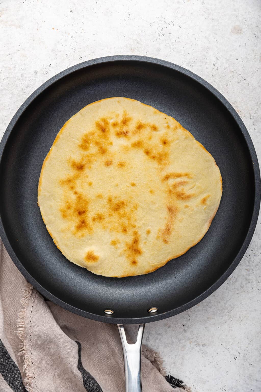 Italian Piadina (Romagna Flatbread) - Feeling Foodish